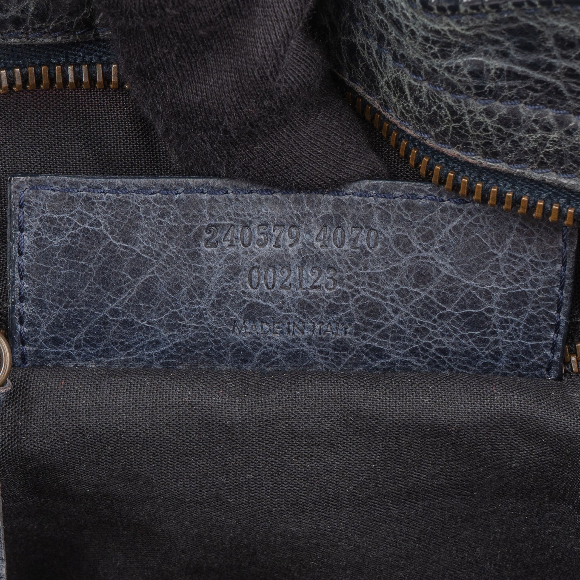 Balenciaga Leather City Crossbody Bag – vintage on friday