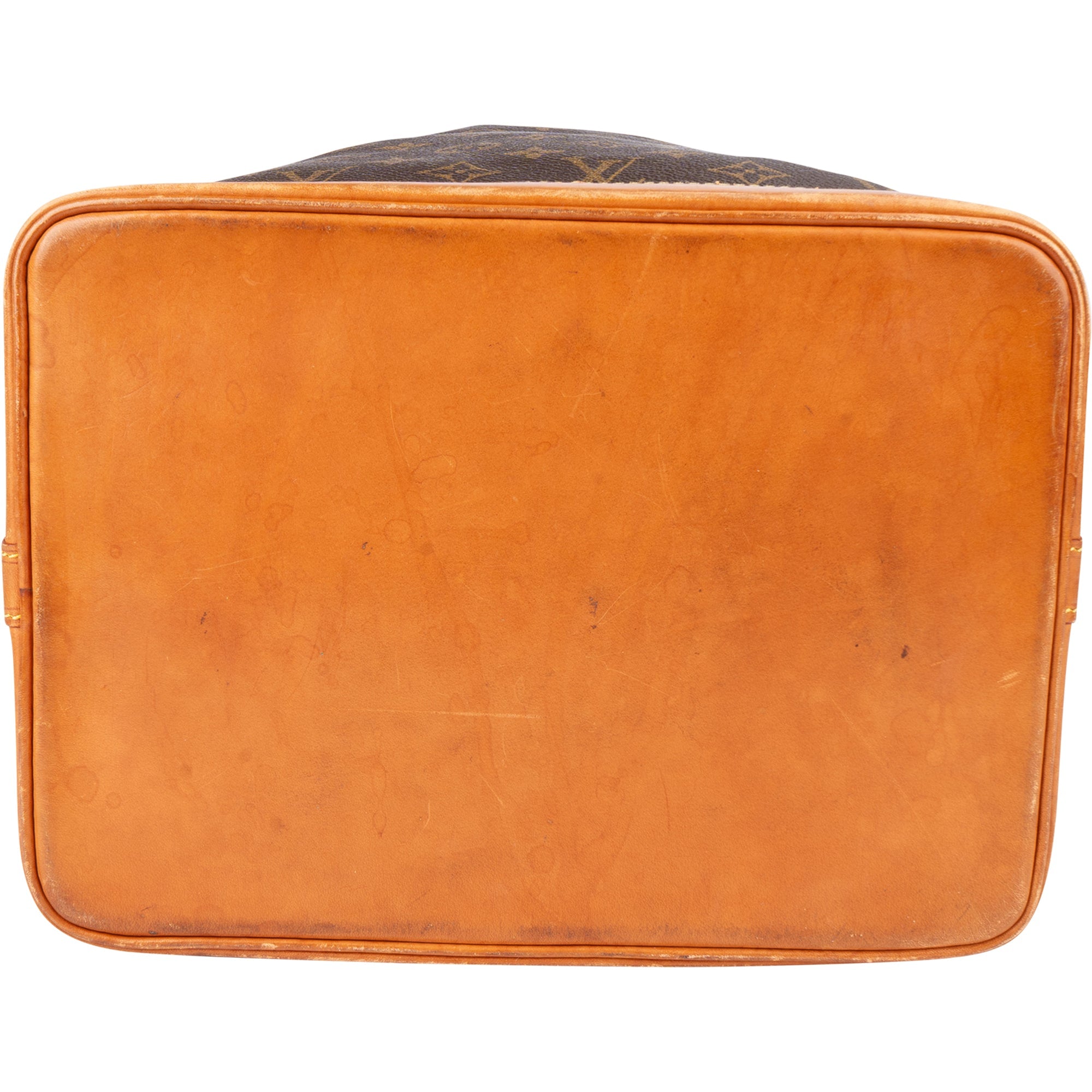 Louis Vuitton Canvas Monogram Sac Noe Grande Shoulder Bag – vintage on ...